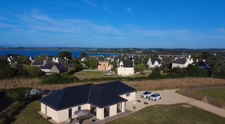 Maison Au Calme à 700m De La Plage - De 2 à 8 Pers - Locquirec