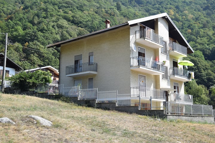 Mansarda In Palazzina A 3 Piani - Ala di Stura