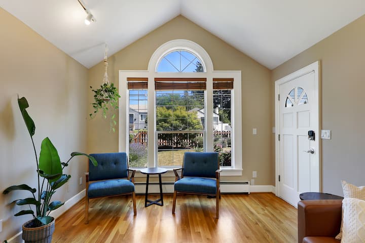 Maple Leaf Retreat | Near Light Rail, Uw, Downtown - Ballard - Seattle