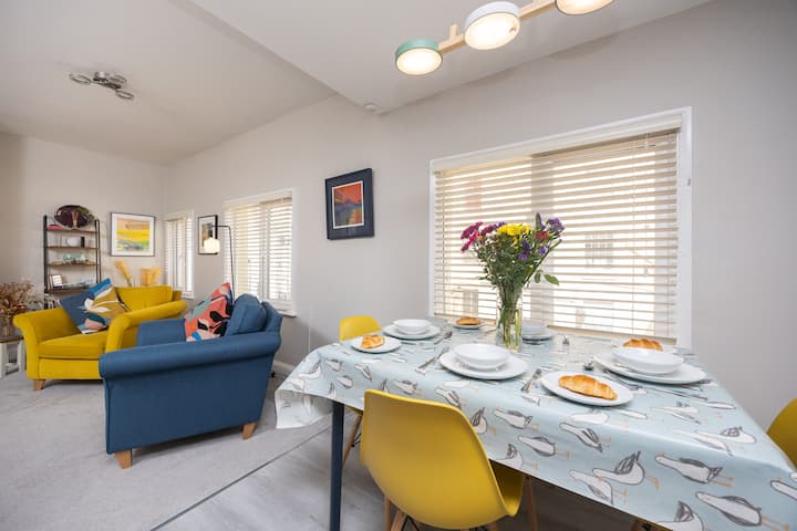 Free Parking Seaside Escape 2 Min Beach Sleeps 5 - Brighton