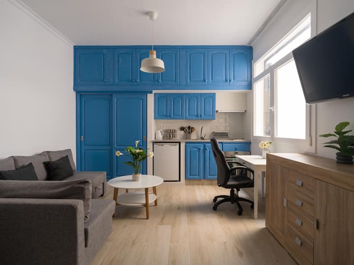 Modern Studio 3 Min To Las Canteras – Fast Wi-fi - Canary Islands