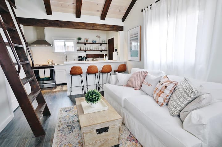 Downtown Home Near State Street! - Santa Barbara, CA