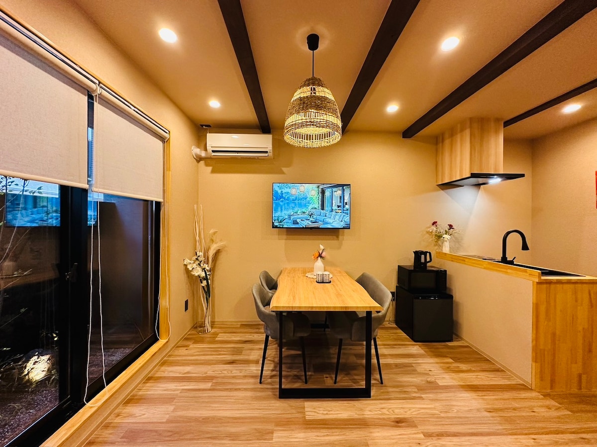 [New Open] Spacious 3LDK + Rooftop Balcony, Maximum 8 People, Direct Access to Kansai Airport, 5 ...