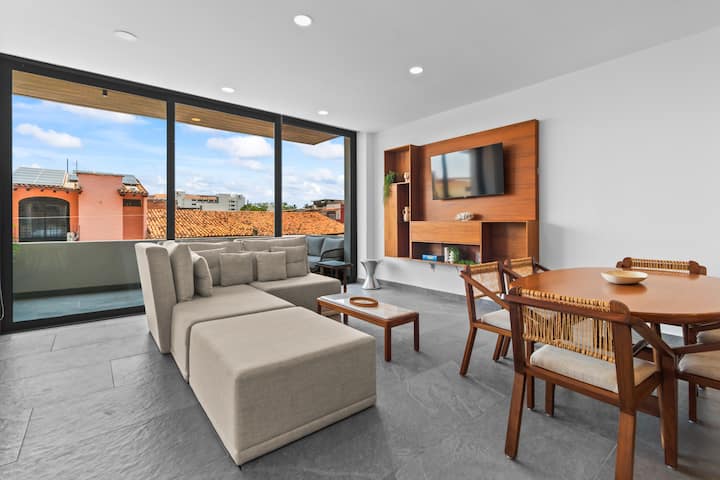 Condo Puerto Vallarta - Steps Away From The Beach - Conchas Chinas