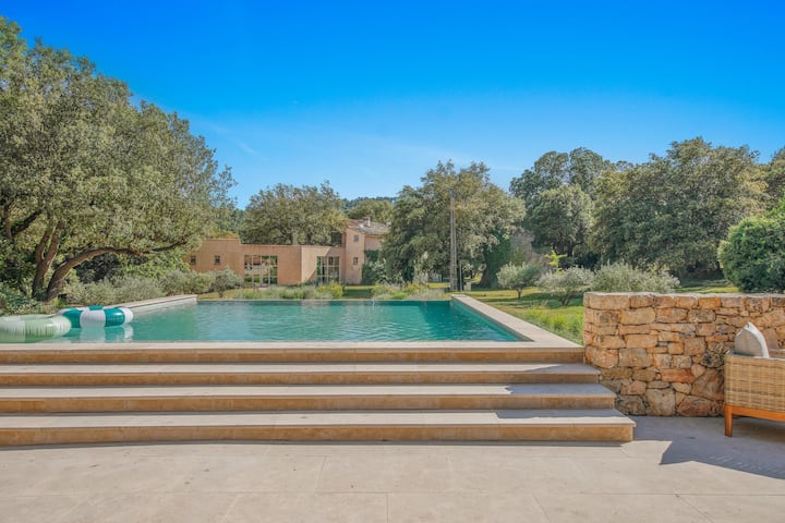 Domaine "Terre De Lux", Piscine - Brignoles
