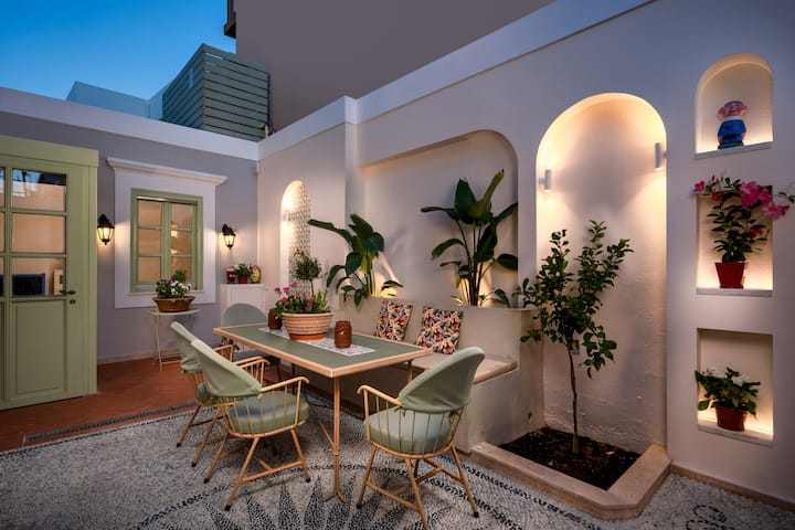 Siliguri Traditional House - Rhodos