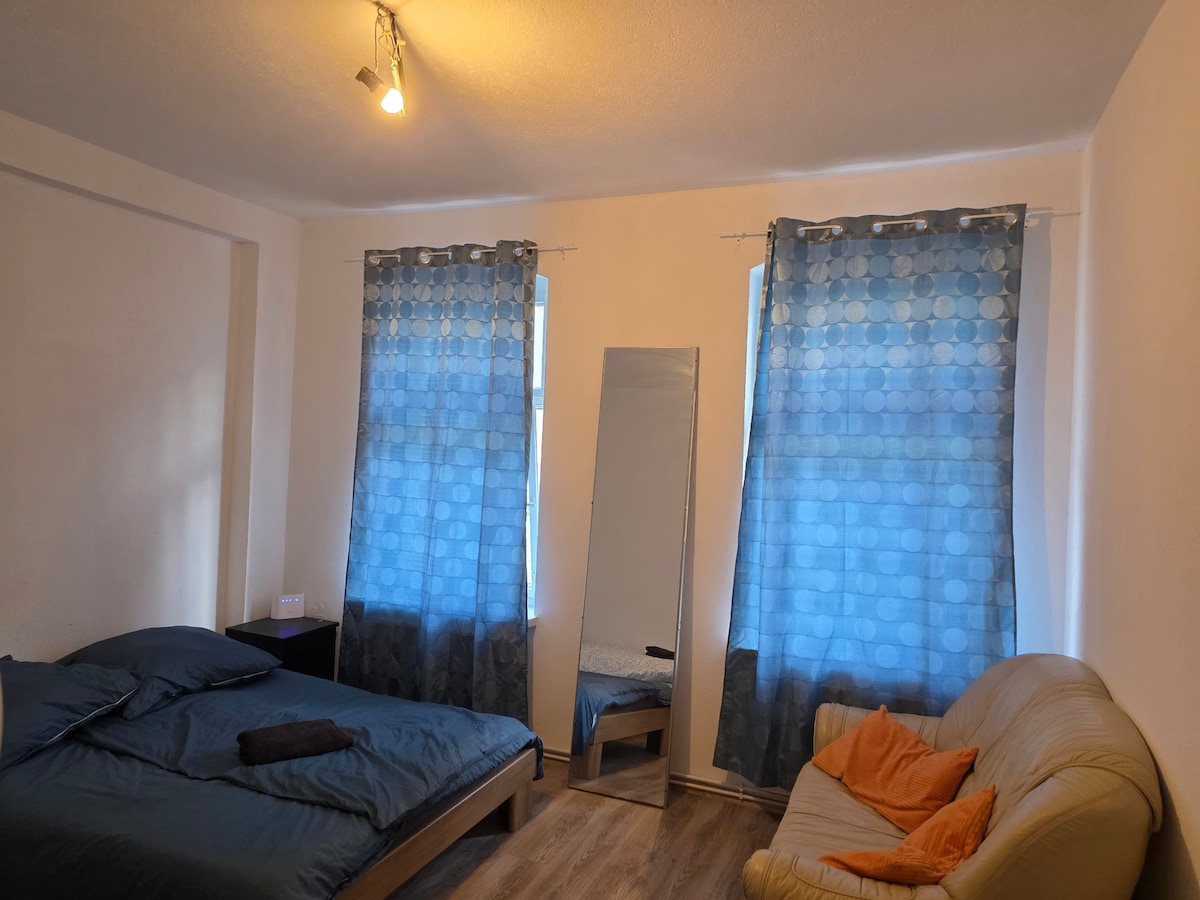 Ari Prop-Urban cozy apartment in Freiberg - Flats for Rent in Freiberg ...