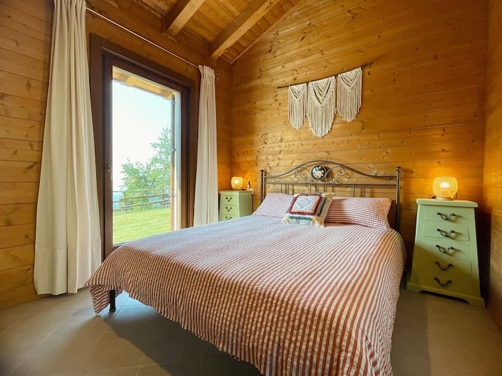 Casa Viva B&b - Magnifique Chambre Green Bloom - Bielmonte