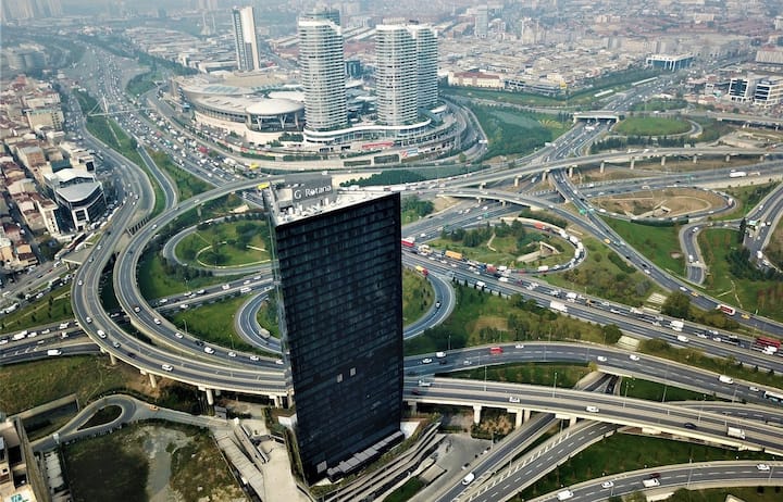 Deluxe 2 Bedroom Apartment | Pool | Gym | Spa - Стамбул