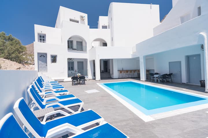 Cozy Family Room In Perissa  Near The Black Beach - Santorini