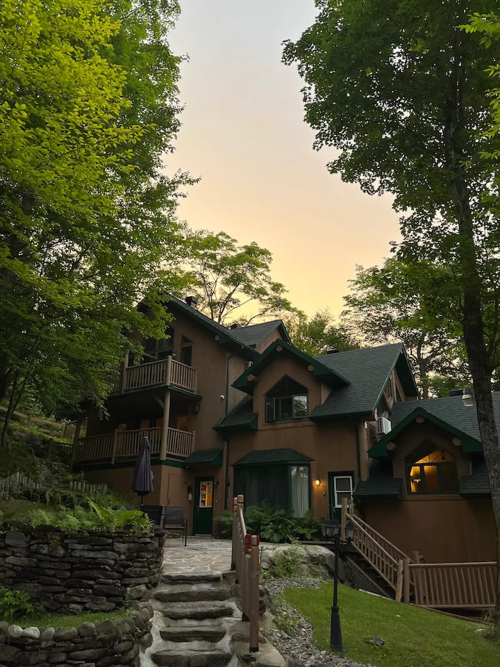 Cozy 1bd Loft Near Ski Village And Lac Tremblant - Mont-Tremblant