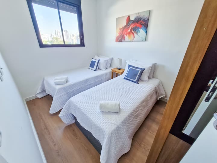 Abstract Nex Moema - A 650m Do Metro Eucaliptos - Moema