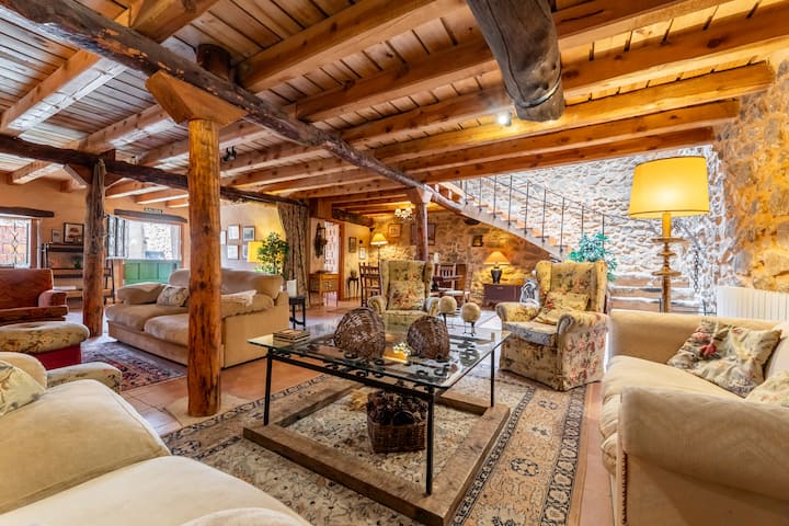 Casa Rural "El Viejo Almacén" Losana De Pirón - Turégano