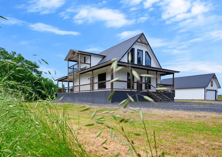 Gettin' By - 2 Bedroom Sleeps 6 With Hot Tub - Broken Bow, OK