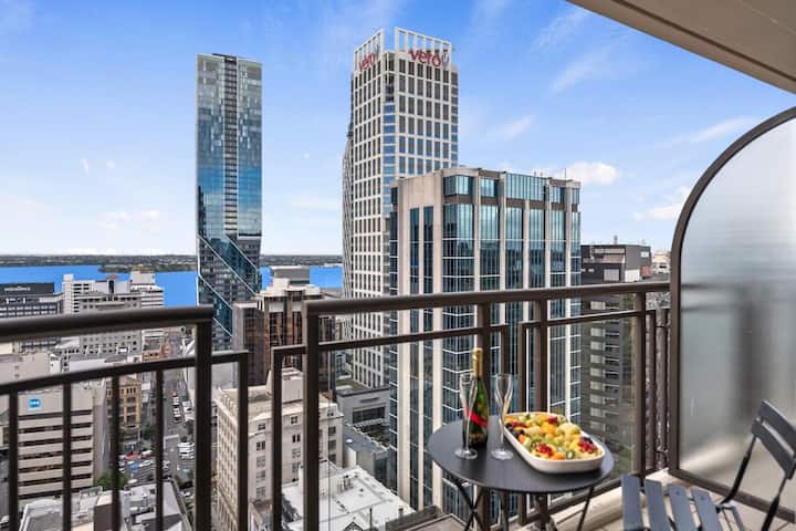 Views @ Metropolis. Free Parking - Gion