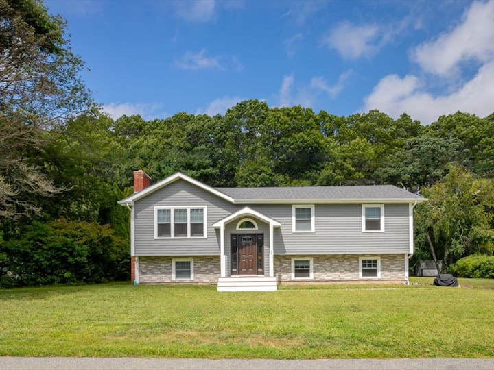 Private Beach And Central Air - Narragansett, RI