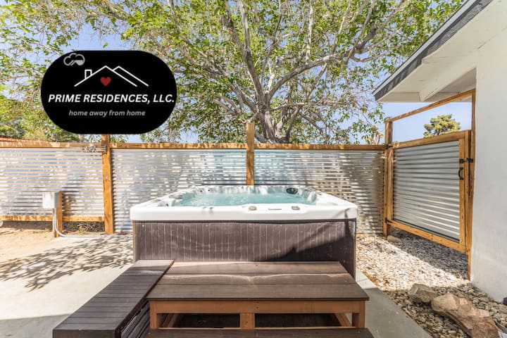 Private Hot Tub• Fire Pit •King Suite •5 Min Jtnp! - Joshua Tree National Park