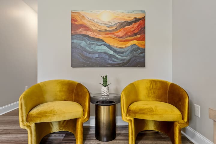 Colorful & Modern W/private Patio, Veteran-owned - Greer, SC