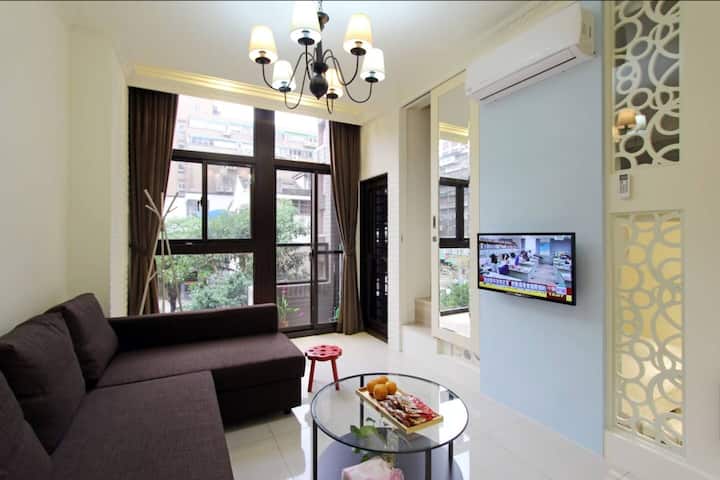 Lite House Ximen 시먼 – 陽台面公園 電梯大樓 獨立門戶 近捷運550m 超方便 - 萬華區