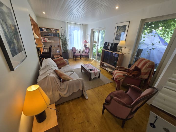 Grande Maison Cosy Avec Jardin & Terrasse - Doubs