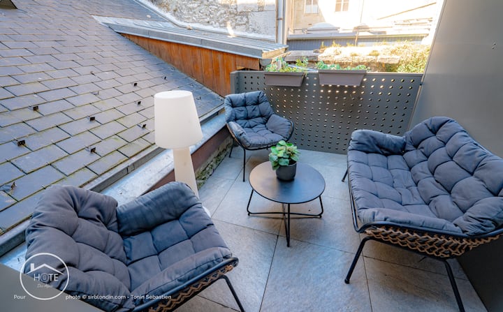 Le Chic & Balnéo L Ascenseur L Terrasse Centre - Chambéry