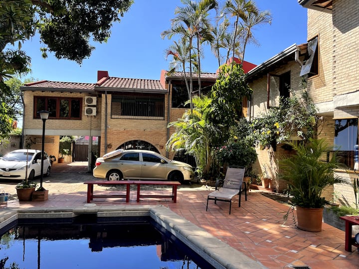 Coqueto Duplex Con Piscina - Lambaré