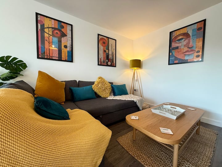 10%off|weeklydeal|contractors|garden|wifi|sleeps13 - Leicester