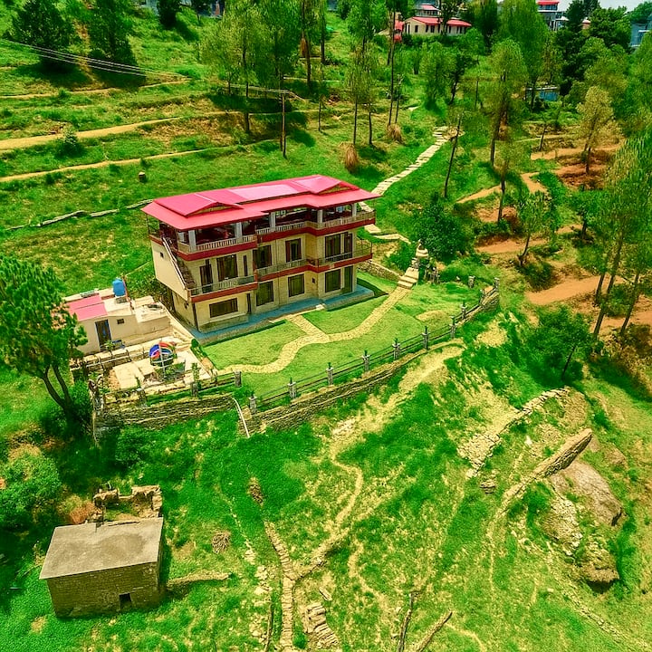 The Laylah: Brand New Villa In The Heart Of Binsar - Almora