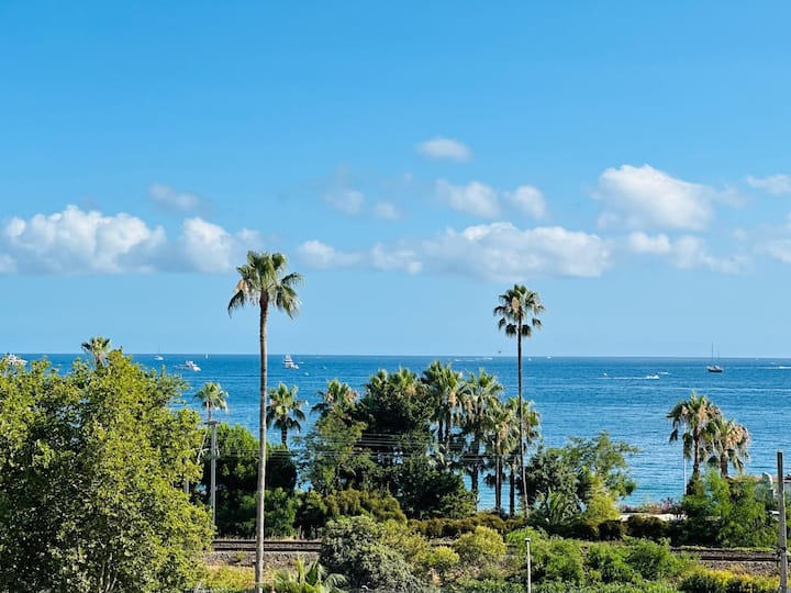 Vue Mer Panoramique - Terrasse - Plage à 2 Min - Antibes