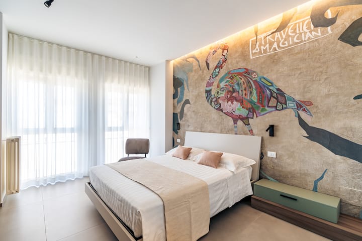 Mynest — Bright Room, King Bed, Central Trani - Trani