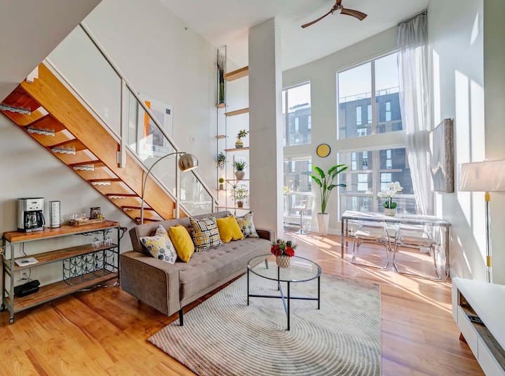 Loft In The Sky | Downtown Van - Vancouver