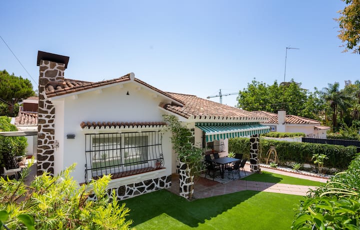 Pedregalejo House+ Casita. Big Yard & Free Parking - Málaga