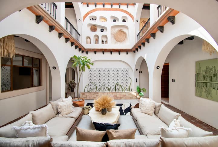 · · Casa Uh Mook · · Rooted Design, Sacred Stay - Oaxaca de Juárez