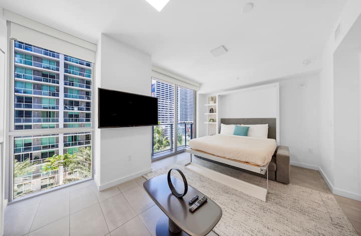 Central Studio With Pool & Gym, Walk To Bayside - Miami