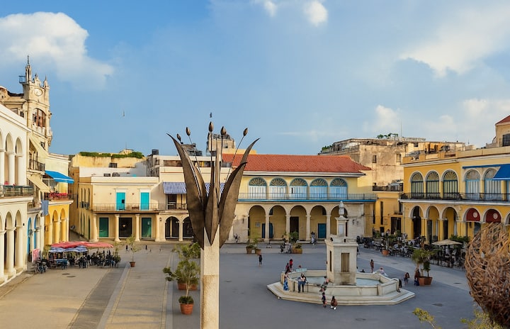 Cuban Casa In Plaza Vieja, Free Wifi - Havanna