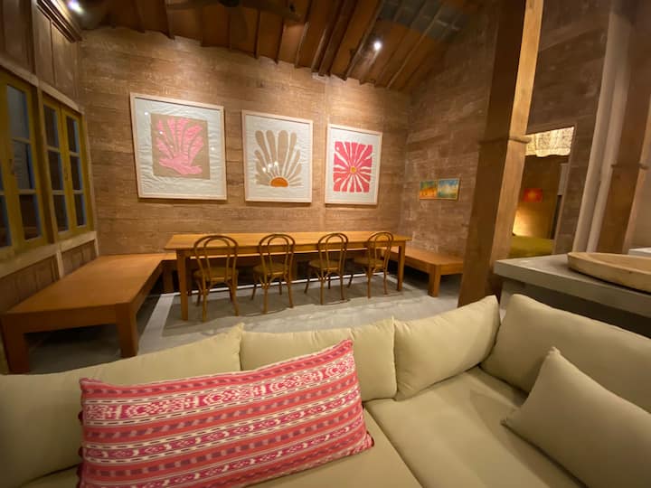 Stunning Joglo Apartment Prime Location Ubud - Ubud