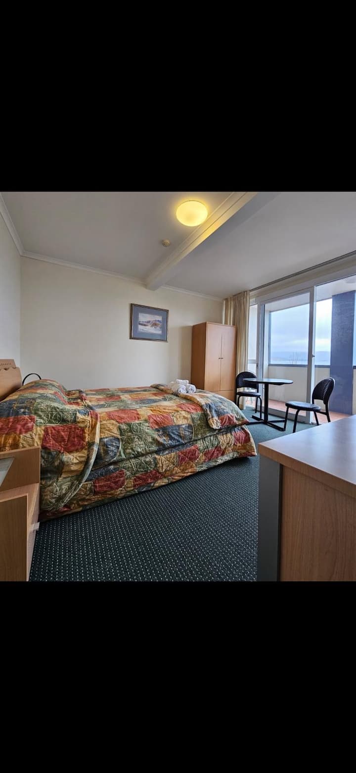 Apartment 16 Lakeview Plaza Motel - Jindabyne