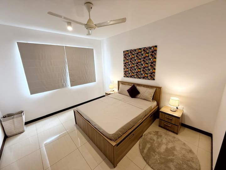 25th Floor Panaromic View Condo - 可倫坡