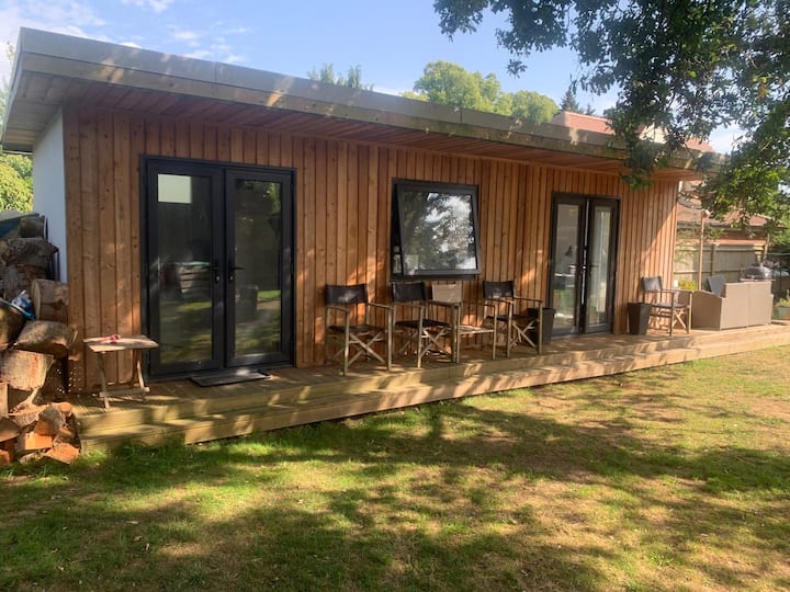 Entire Guest Annex Close To Henley-on- Thames - Reading