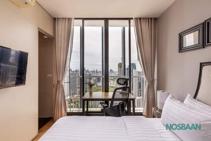 Skyline Views In Phrom Phong From 36th Floor - Bangkok