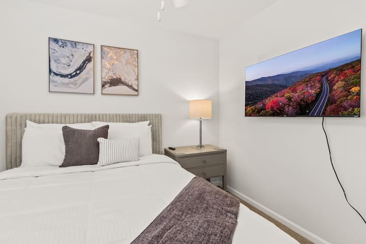 Modern Private Room|8 Min To Airport|free Parking - Greer, SC