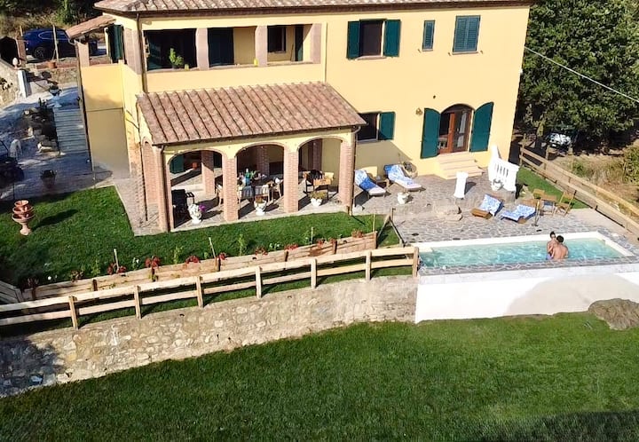 Luxury Villa Champagne & Chocolates Upon Arrival N - Massa Marittima