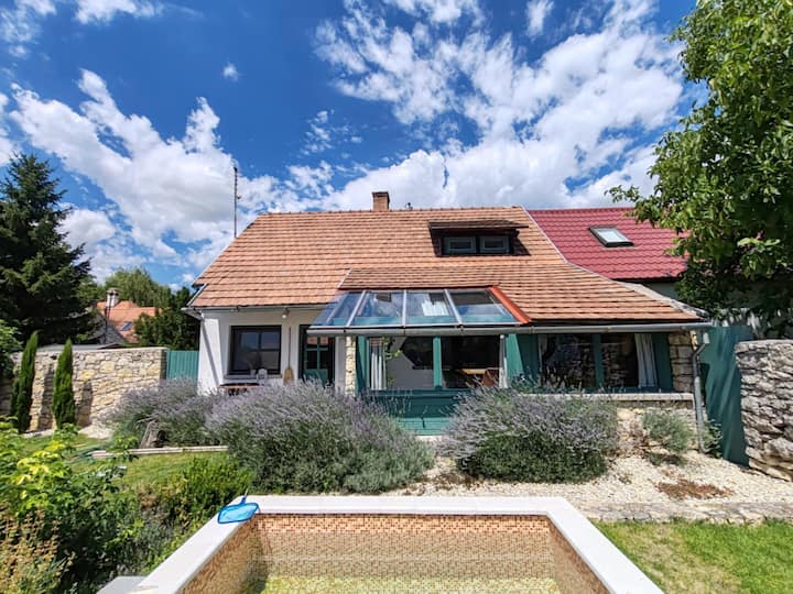 Country House By The Creek - Veszprém