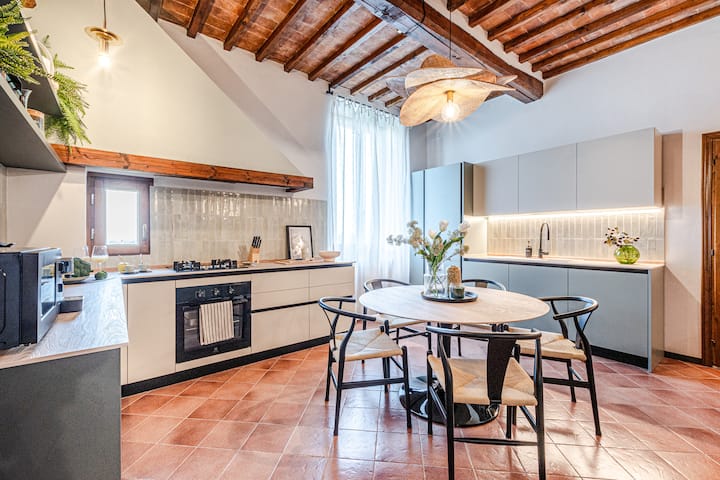 Japandi Apartment With A View! - San Gimignano