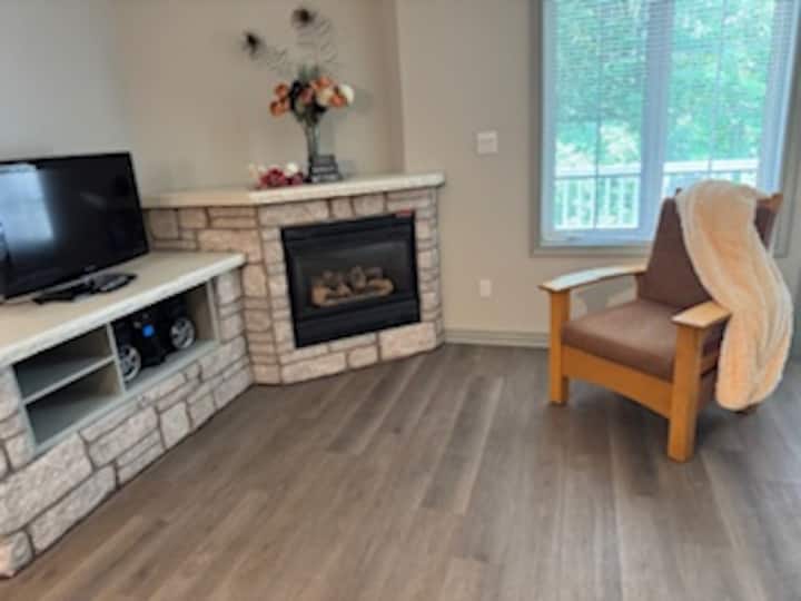 Oasis Family Couples Retreat - Horseshoe Valley, ON