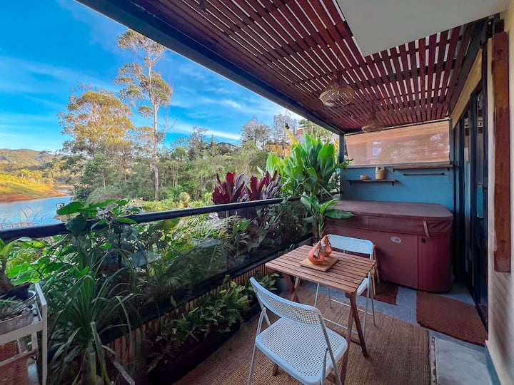 Apto Con Jacuzzi En Balcón Hacia Represa Con Bbq - Guatape