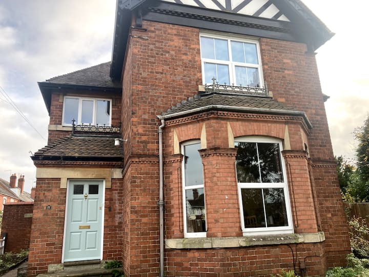 Two Double Rooms In Lovely Home - Stourport-on-Severn