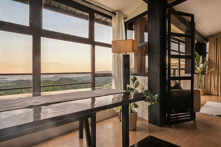 Alma Tierra Cliffhouse & Café - Alfonso