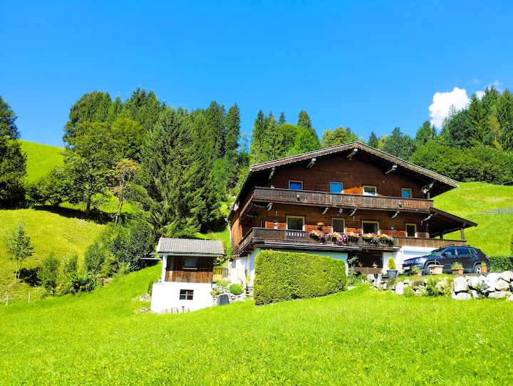 Große Wohnung In Brixen Im Thale - Brixen im Thale