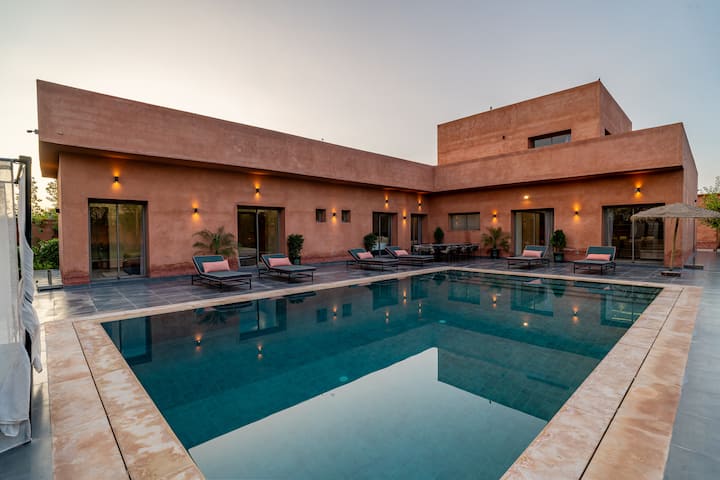 Villa Luxe Et Confort Avec Piscine Privée - Izia - Morocco